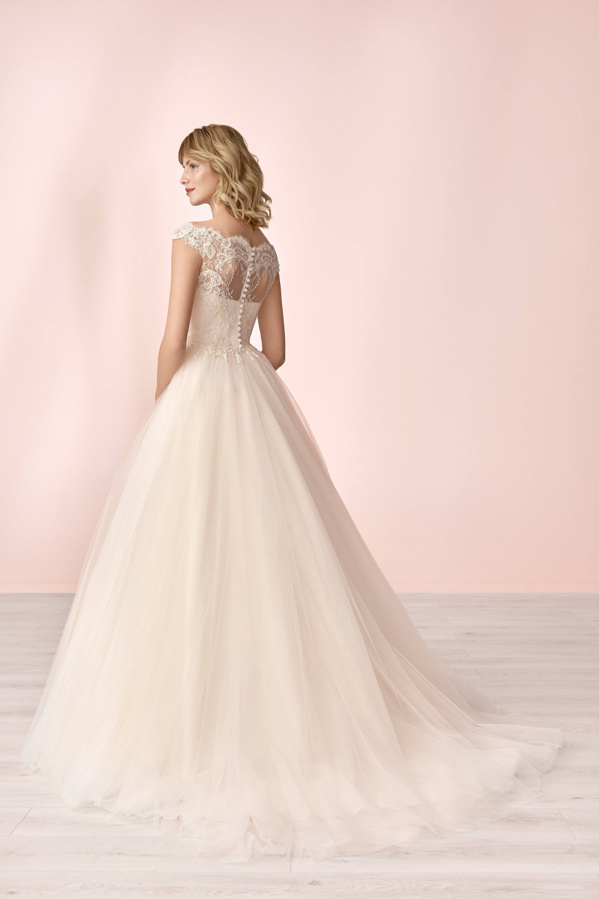 Brautmode_2019_025 - AVINIA